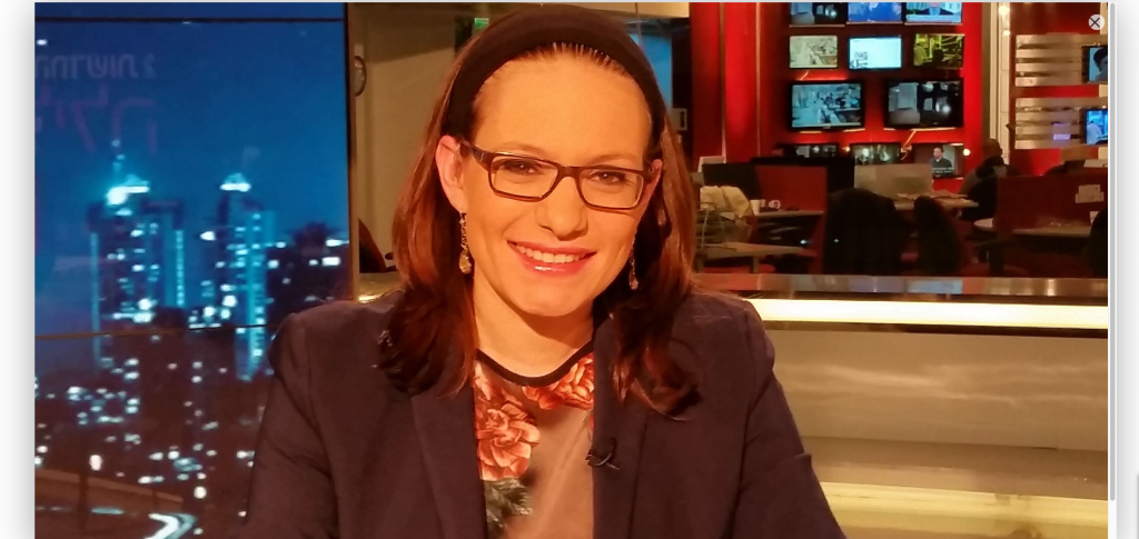 The Most Popular Israeli Female News Anchor is Haredi & Other Orthodox ...