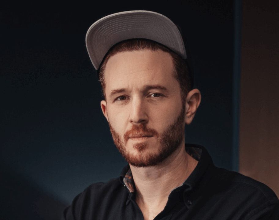 This Orthodox Jewish Author Just Landed a Major Three-Book Deal - Jew ...